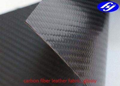 Cina TPU ha ricoperto il tessuto del cuoio della fibra del carbonio della saia 3K per i portafogli/borse in vendita