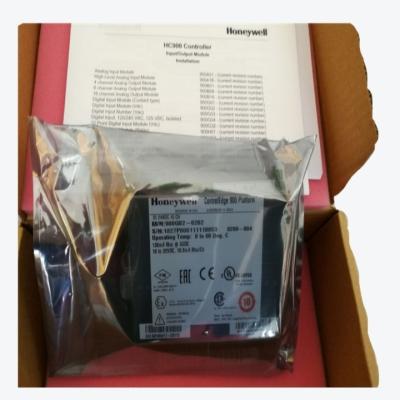 Cina HONEYWELL CC-PUIO31 51454220-176 UNIVERSAL I/O MODULE in vendita
