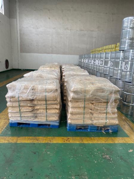 Quality Chemical Formula NH4CO3 Fine Chemical Ammonium Salt Odorless Varies Depending On for sale
