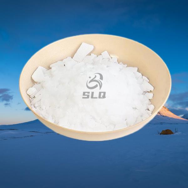 Quality Water and Polar Solvent Soluble Fine Chemical Ammonium Salt Varying Melting for sale