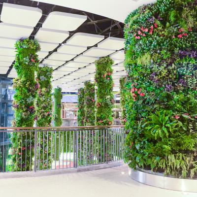 Cina Decorazione artificiale ignifuga del centro commerciale della pianta della colonna degli alberi del paesaggio in vendita