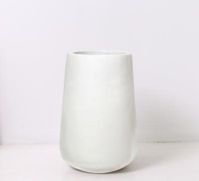 Black White Minimalist Style Artificial Flower Pot Outdoor Decoration