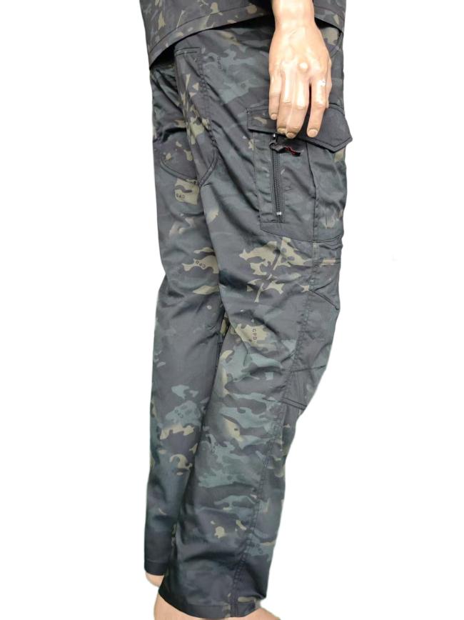 Uniform set folded for storage