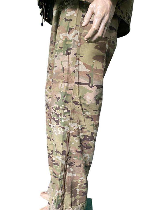 Military uniform detail view 2