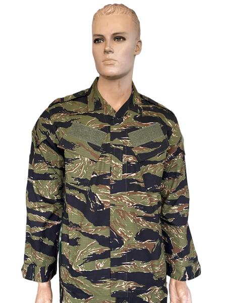 Quality Outdoor Training Camouflage ACU Military Uniform Set Formal Style Soft Polyester for sale