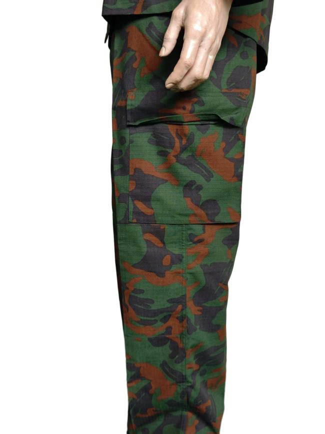 Complete BDU uniform set displayed on mannequin