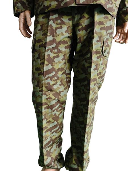 Quality F2 Camouflage Military Uniform Set with Boonie Hat XS-3XL for sale