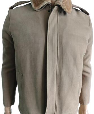 China Customizable Khaki Military Jacket with Faux Fur Collar for Winter for sale