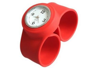 Cina 3ATM rosso Fashion Big Face Silicone Slap bracciale orologio impermeabile per i giovani in vendita