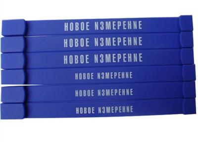 Cina Braccialetto in silicone blu con memoria flash USB blocco metallico personalizzato unità USB 2.0. USB 1.1 in vendita