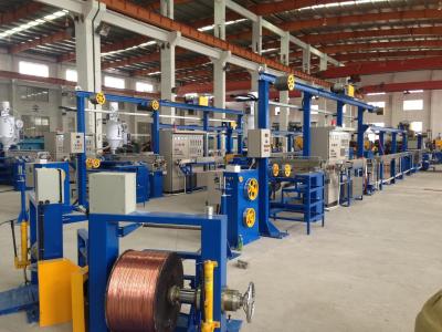 China PVC, SÉNIOR - da maquinaria plástica da extrusão do PVC linha de isolamento da extrusora do fio à venda