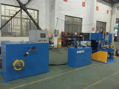 China Torsión del doble del azul de cielo que agrupa la maquinaria automática el rebobinar del alambre de la máquina en venta