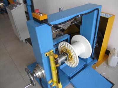 China De Uitdrijvingsmachine 120 Spanningsrek Dia van de hemel Blauwe Kabel 500mm - 630mm Spoel Te koop