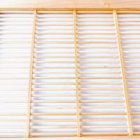 China 8 Frames 10 Frames Propolis Collection Screen For Beehives Bee Glue Collection for sale
