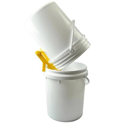 Cina Strumenti per la raccolta del miele di plastica, estrattore di Tesoro Bucket Holder Per Tesoro in vendita