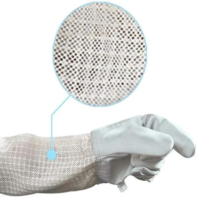 Cina Tre strati Tesoro Bee Gloves, anti ape dei guanti di gomma protettivi di apicoltura in vendita