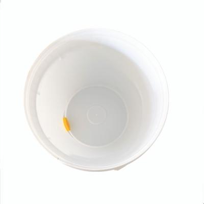 China Recipiente da abelha de 5 Gal Bee Keeping Tools Plastic Honey Bucket With Honey Spout à venda