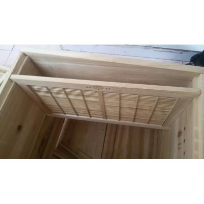 Cina 49 X 26CM Bee Keeping Tools CE Wooden Vertical Beehive Board Partition Grid in vendita