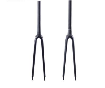 Cina T800 UD 700C che corrono la bici della strada del carbonio si biforcano forcella della sospensione del freno di V in vendita