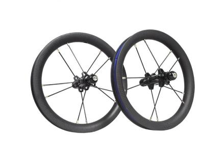 Cina I bambini pieni della fibra del carbonio della piccola dei bambini ruota della bici spingono la bici dell'equilibrio in vendita