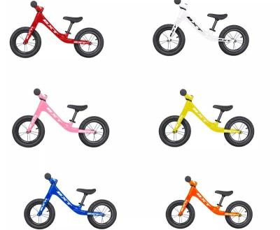 Cina Bicicletta piena di Toy Bike Push Balance Scotter del bambino della fibra del carbonio della bici di 12 Er bambini in vendita