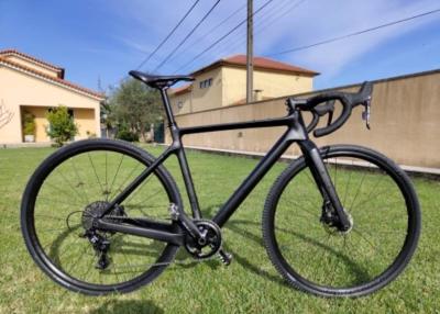 Cina mountain bike completamente nascosto del freno a disco della bici della strada del carbonio della ghiaia del cavo 700C BXT in vendita