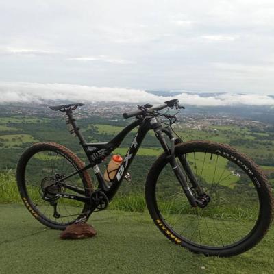 Cina le bici complete della fibra del carbonio degli adulti 29Inch si raddoppiano biciclette della montagna della sospensione in vendita