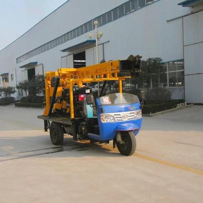 Cina 200 metri di triciclo mobile per la trivellazione di pozzi idrici per l'irrigazione delle terre agricole in vendita