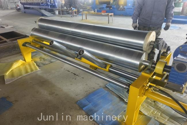 FG-400 Rubber Stock Blender side view