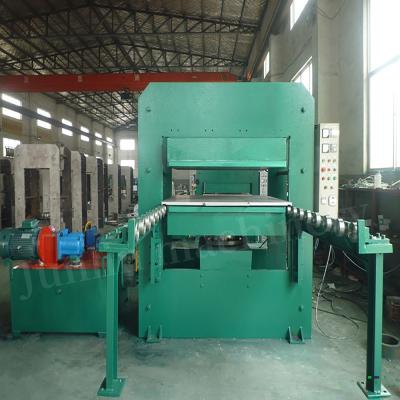 Cina Apparecchiatura per vulcanizzazione della gomma tipo telaio XQL-3000x3000 per grandi componenti in gomma in vendita