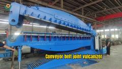 Conveyor belt joint vulcanizing press