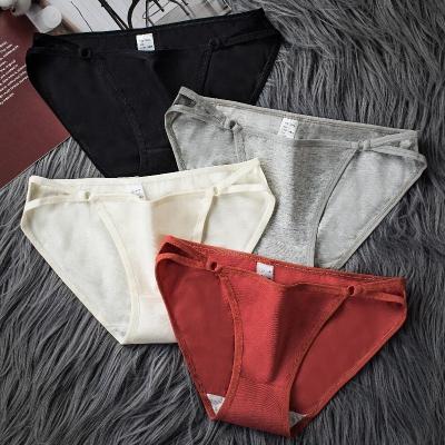 China Solid color new girl underwear panties thong sexy cotton thongs for women for sale