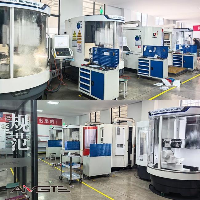 Thread Milling Cutter in operation on CNC machine