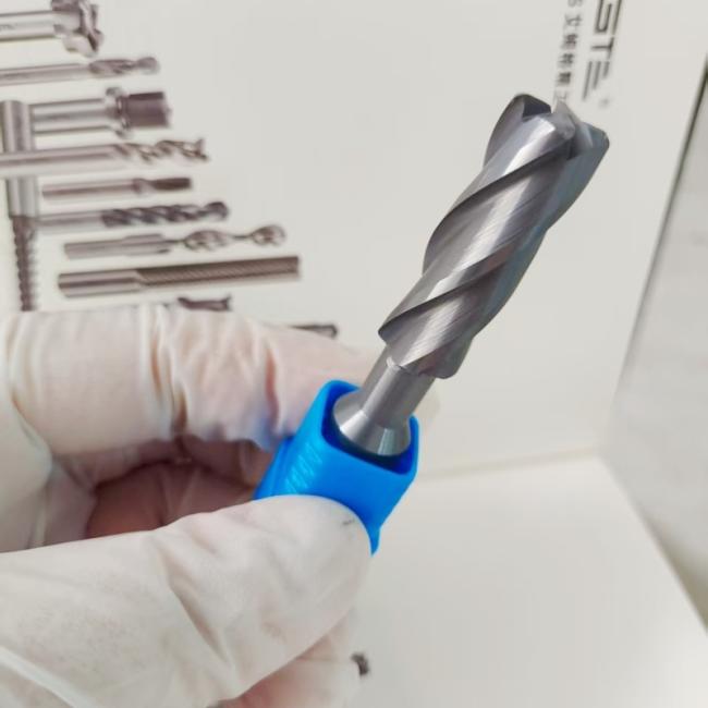 Custom 4-flute carbide end mill for hardened steel machining