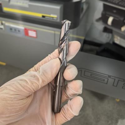 China Precision Solid Carbide Twist Drill Bits Coolant Through Twist Drills For Alloy Steel for sale