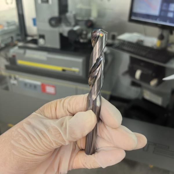 Quality Precision Solid Carbide Twist Drill Bits Coolant Through Twist Drills For Alloy for sale