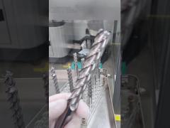 16mm 4 Flutes Solid Carbide End Mill Anti Vibration For CNC Aluminium High Speed