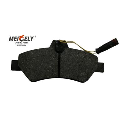 Cina Vendita a caldo OE 04465-42012 Pastiglie di freno per Toyota Pastiglie di freno D562 in vendita