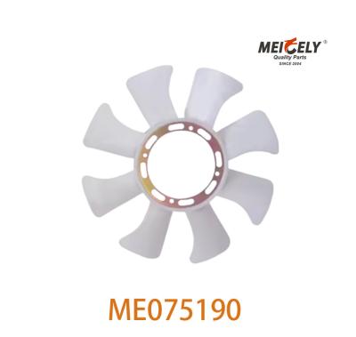 中国 ME075190 ラジエータ扇風機 トラック CANTER 部品 販売のため