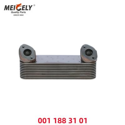 China Combo Schnellkühlung 001 188 01 31 /002 188 18 01 Motorölkühler für MERCEDES-BENZ zu verkaufen