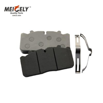 China Direct Replacement Mack Brake Pad with High-Quality Friction Materials for Long Service Life for sale