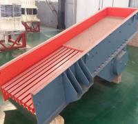 China Diesel Power Grizzly Vibrating Feeder For Mining for sale