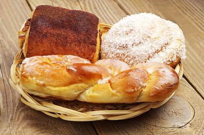 China Yellowish Cream Bakery Emulsifiers Bread Emulsifying Moisturizing 5793-94-2 for sale