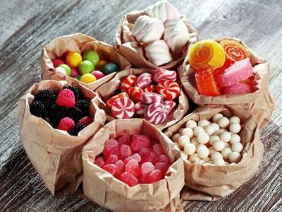 China 123-94-4 grânulo branco dos Diglycerides GMS40 E471 do emulsivo do produto comestível mono à venda