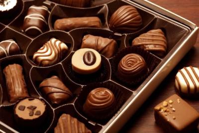 China 123-94-4 pó branco Dispersible do Monostearate E471 da glicerina da água do emulsivo do produto comestível à venda