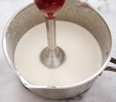 중국 팜 오일 베이스 자연 식품 유화제 글리세릴 모노스테아레이트 GMS 40% 판매용