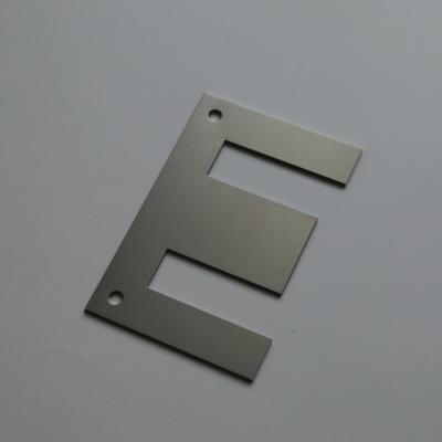 Cina L'alta laminazione dimensionale del trasformatore di EI di accuratezza ha perforato facilmente e taglio in vendita