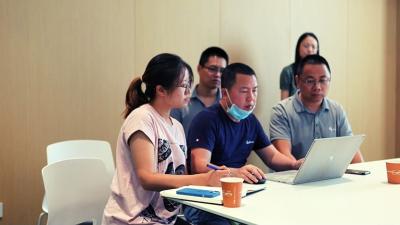 Cina Un trasformatore del ferro della laminazione di EI di fase svuota il centro d'acciaio laminato della laminazione del silicio della lamiera di acciaio del silicio in vendita