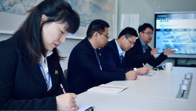 Cina Un trasformatore del ferro della laminazione di EI di fase svuota il centro d'acciaio laminato della laminazione del silicio della lamiera di acciaio del silicio in vendita