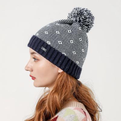 China Wholesale Designer COMMON Winter Hat Pompom Knitted Beanie Hat For Women for sale